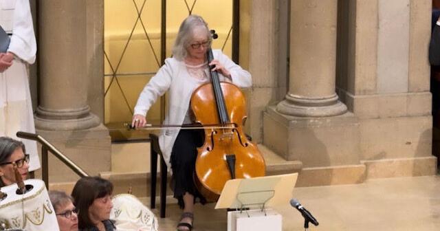 A cello and Leonard Bernstein shed light on a father’s Holocaust ...