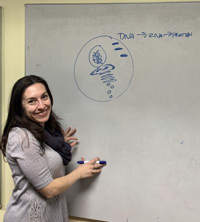 You Should Know... Alejandra Dashe | Community | jewishaz.com