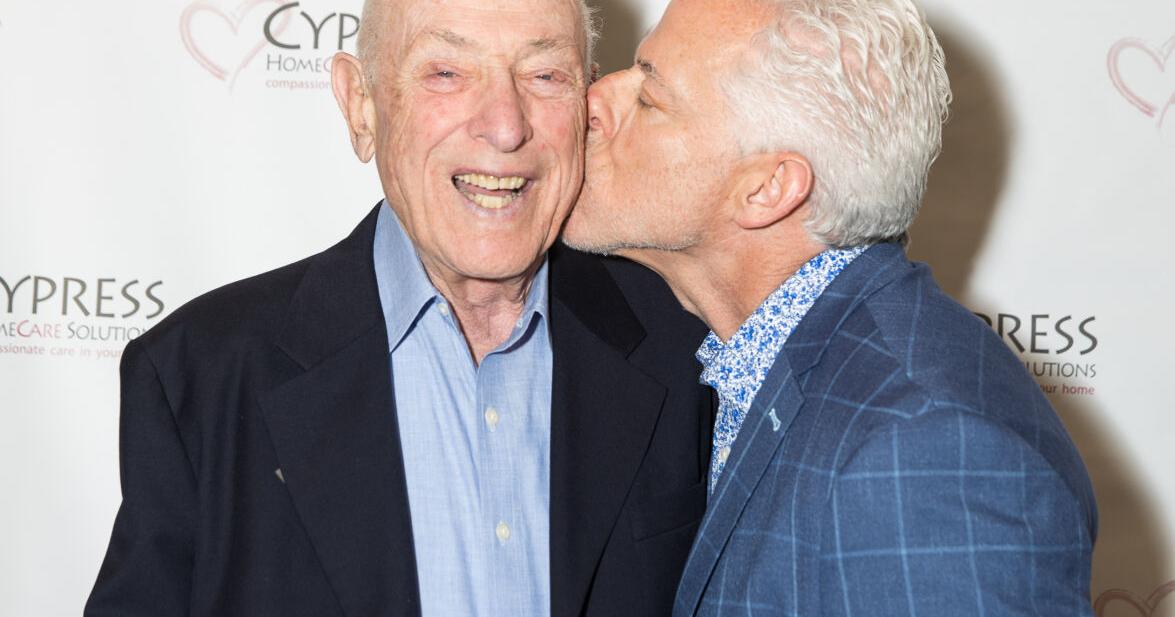 Comfort — a gift from my father | Special Sections | jewishaz.com