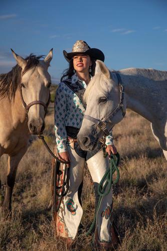 Jewish cowgirl crowned Miss Teen Rodeo Arizona | Honors | jewishaz.com
