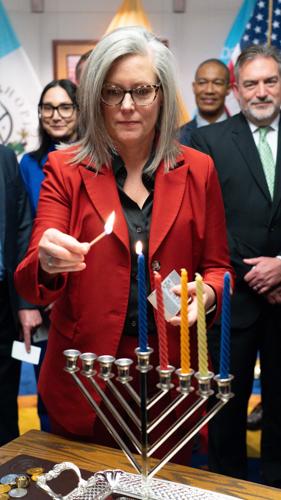 Gov. Hobbs convenes Jewish Advisory Council as antisemitic incidents ...