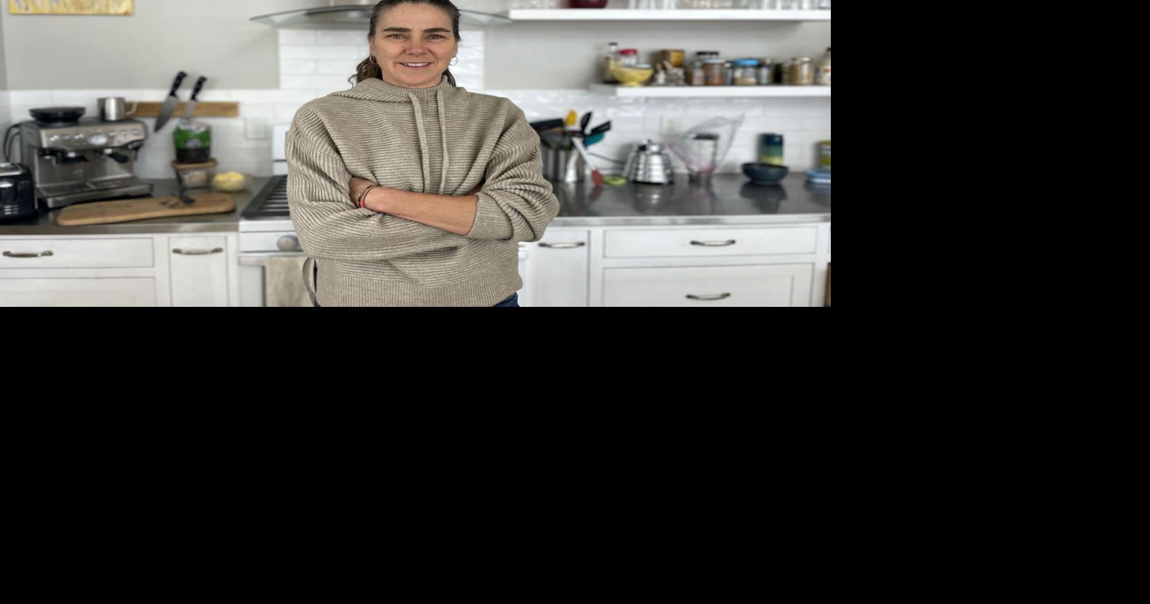 Stillman looks for holistic remedies | Closeup | jhnewsandguide.com