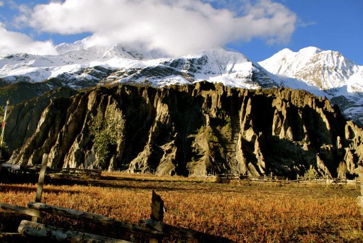 Show features Utah to Nepal photo treks | Arts | jhnewsandguide.com