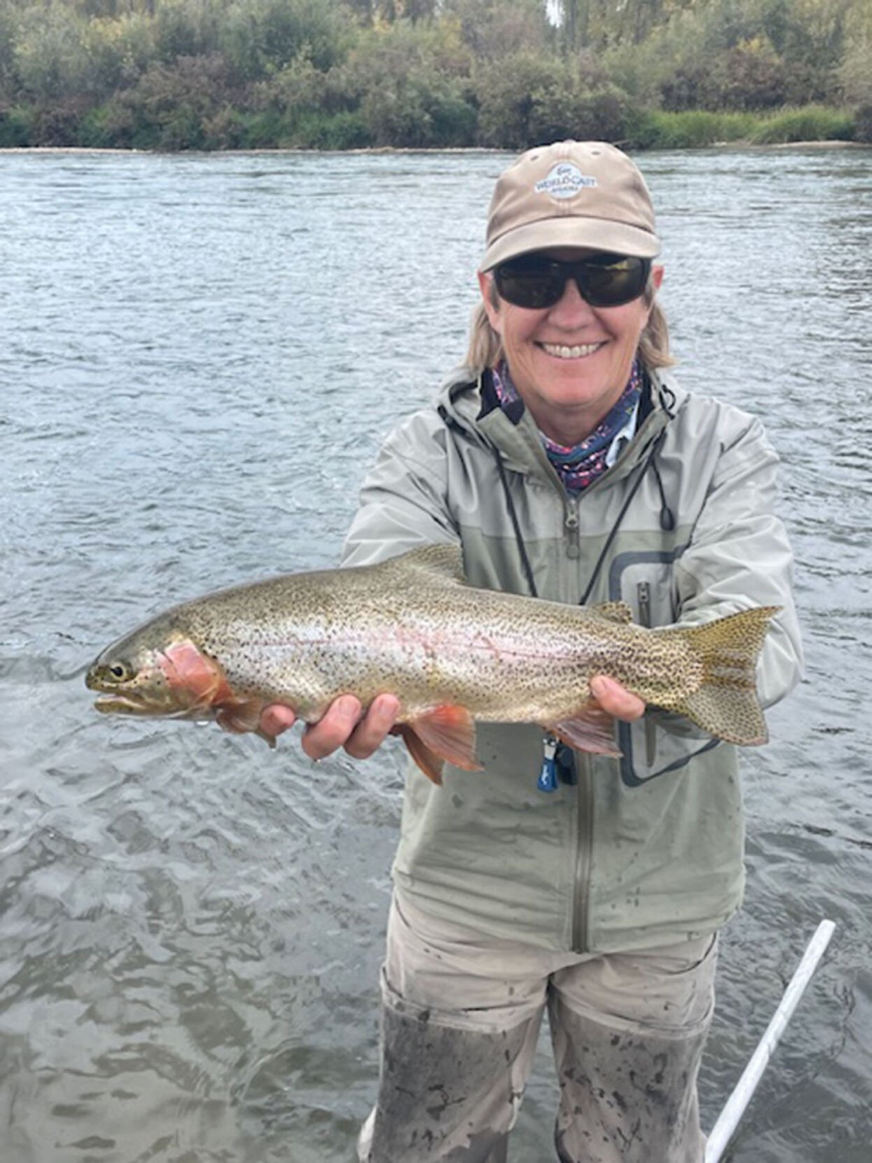 Guide Swinney hooks prestigious One Fly award | Sports Features ...