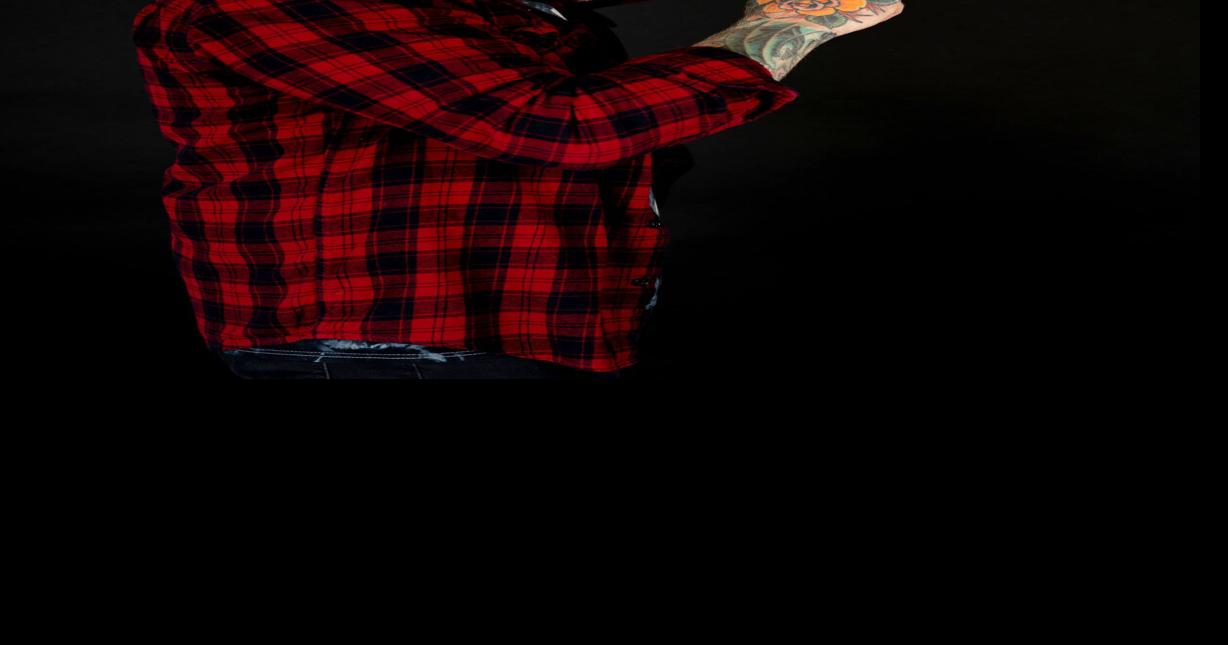 Poorman to bring 'blue-collar country' to Wort | Music | jhnewsandguide.com