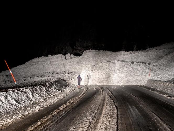 WYDOT avalanche crews trigger huge Glory Bowl slide, closing Teton Pass ...