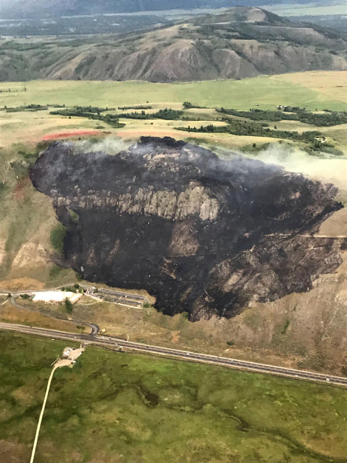 Evacuations lifted as rain helped crews fight 'Wildlife Museum Fire ...