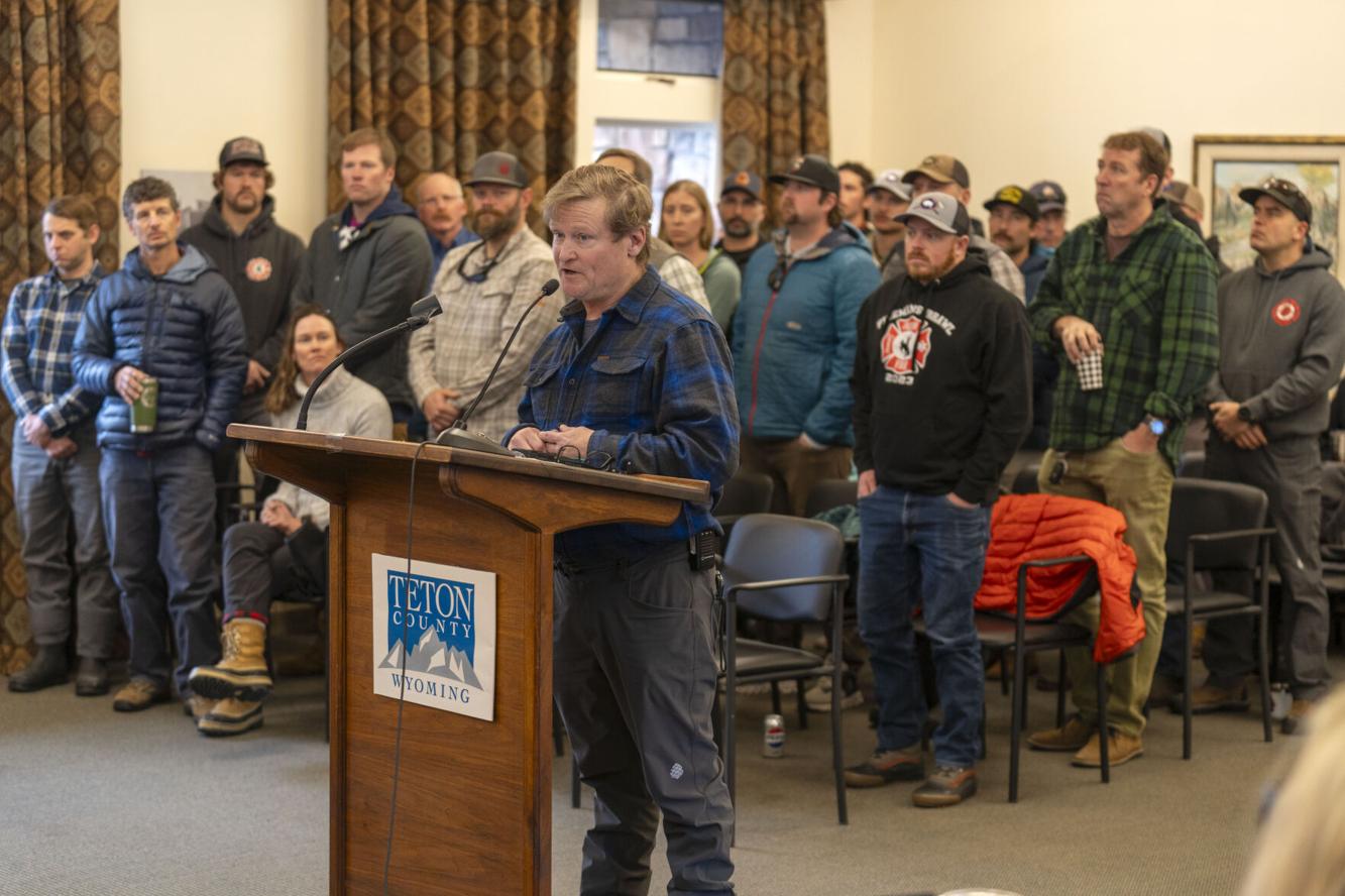 Fire chief Jellie keeps job | The Hole Scroll | jhnewsandguide.com