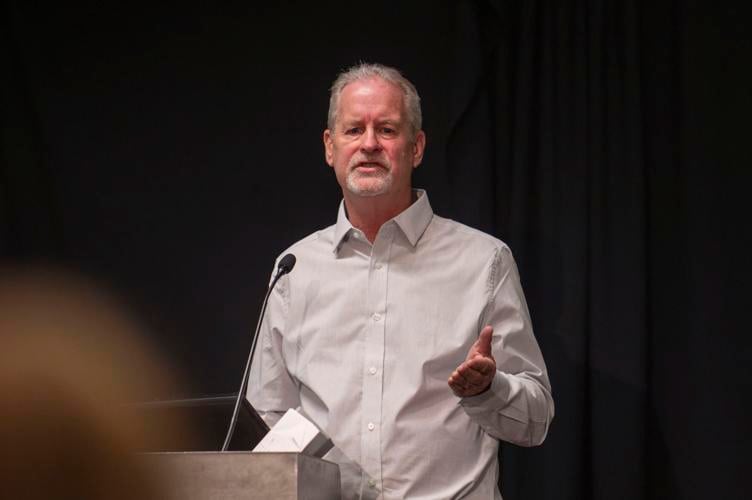 Former Yellowstone resource chief seeks 'audacious acts' | Local ...