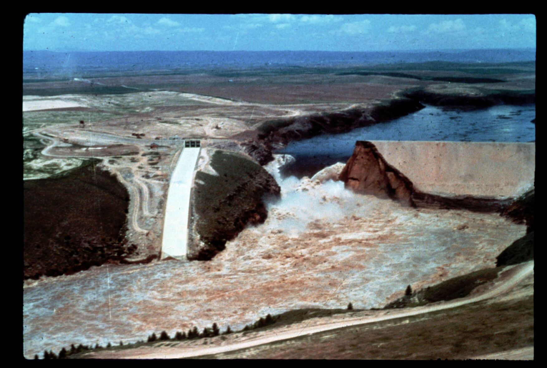 Teton Dam to rise again? Idaho irrigators push for resurrection of ...