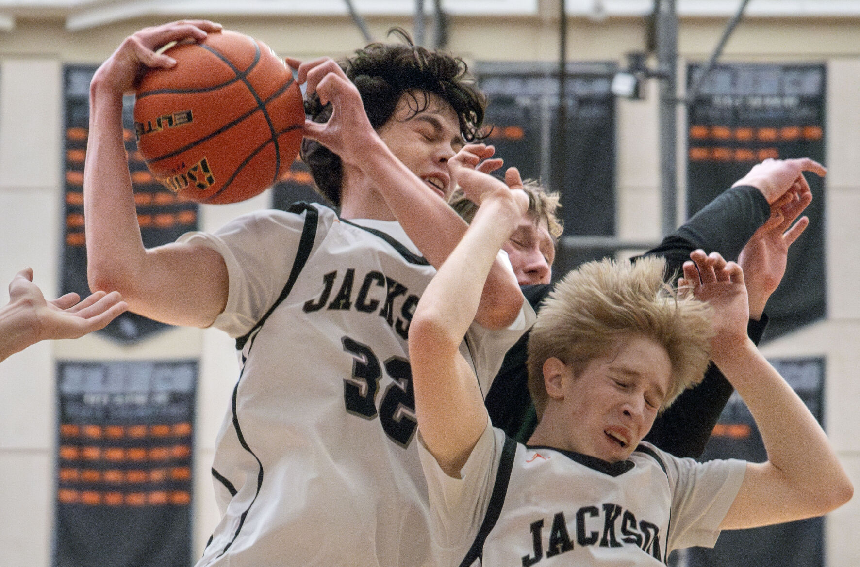 Casper schools double dribble Broncs | High School Sports ...