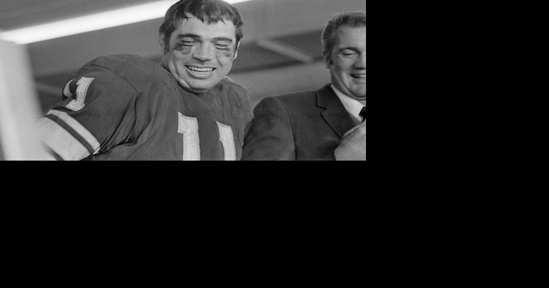 NFL Playoffs Vikings Kapp | | jhnewsandguide.com