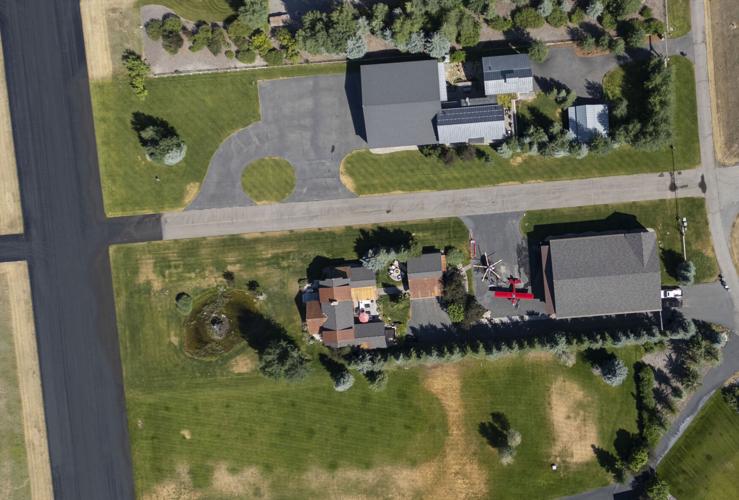 Alpine plane crash sheds light on turbulence over fly-in subdivision ...