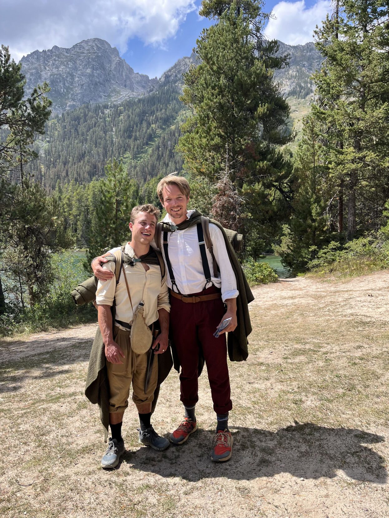 Cosplaying hobbits take on the 'Tolkien Crest Trail' | Features ...