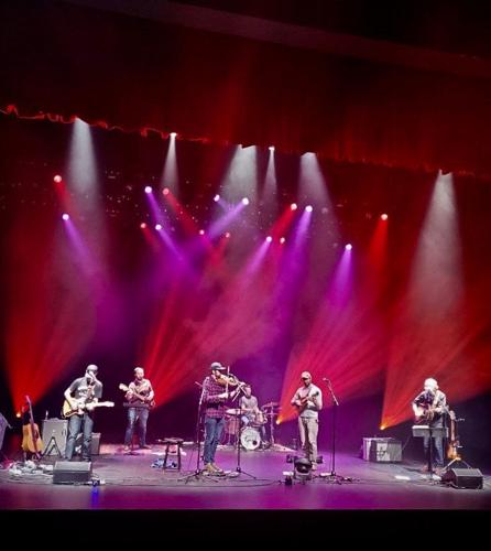 One Ton Pig 'brings the heat' to Center Lawn | Music | jhnewsandguide.com