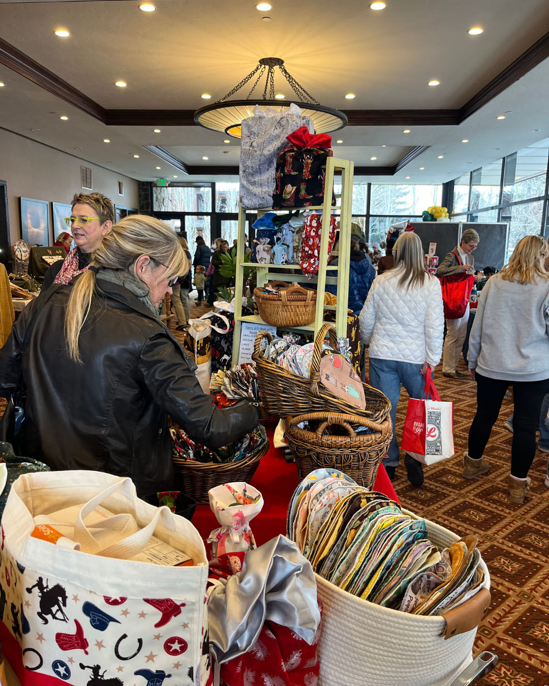 Bazaar expands to two days | Arts | jhnewsandguide.com
