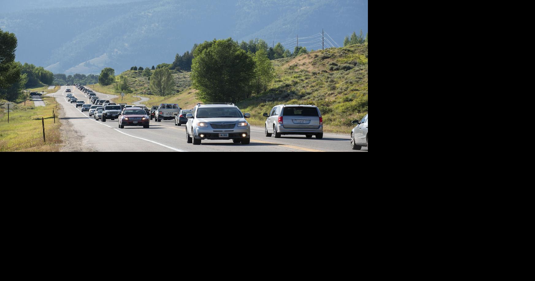 Traffic on Highway 22 | News | jhnewsandguide.com