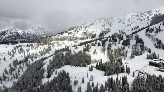 Grand Targhee seeks to subdivide, sell part of ski resort base area ...