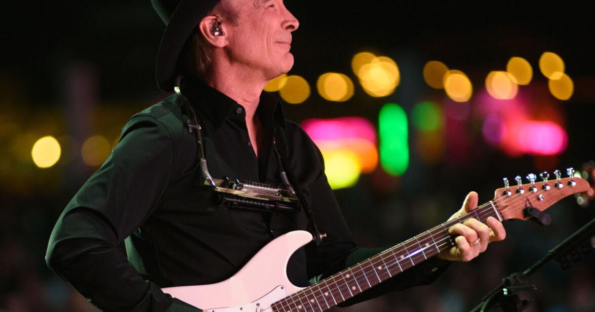 Killin' Time at the Cowboy Bar | Music | jhnewsandguide.com