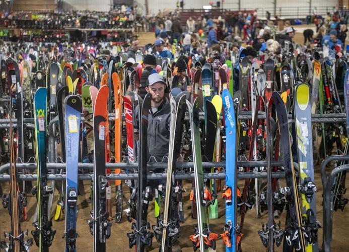 Ski Swap draws enthused crowd of 1,500 | Sports Features ...