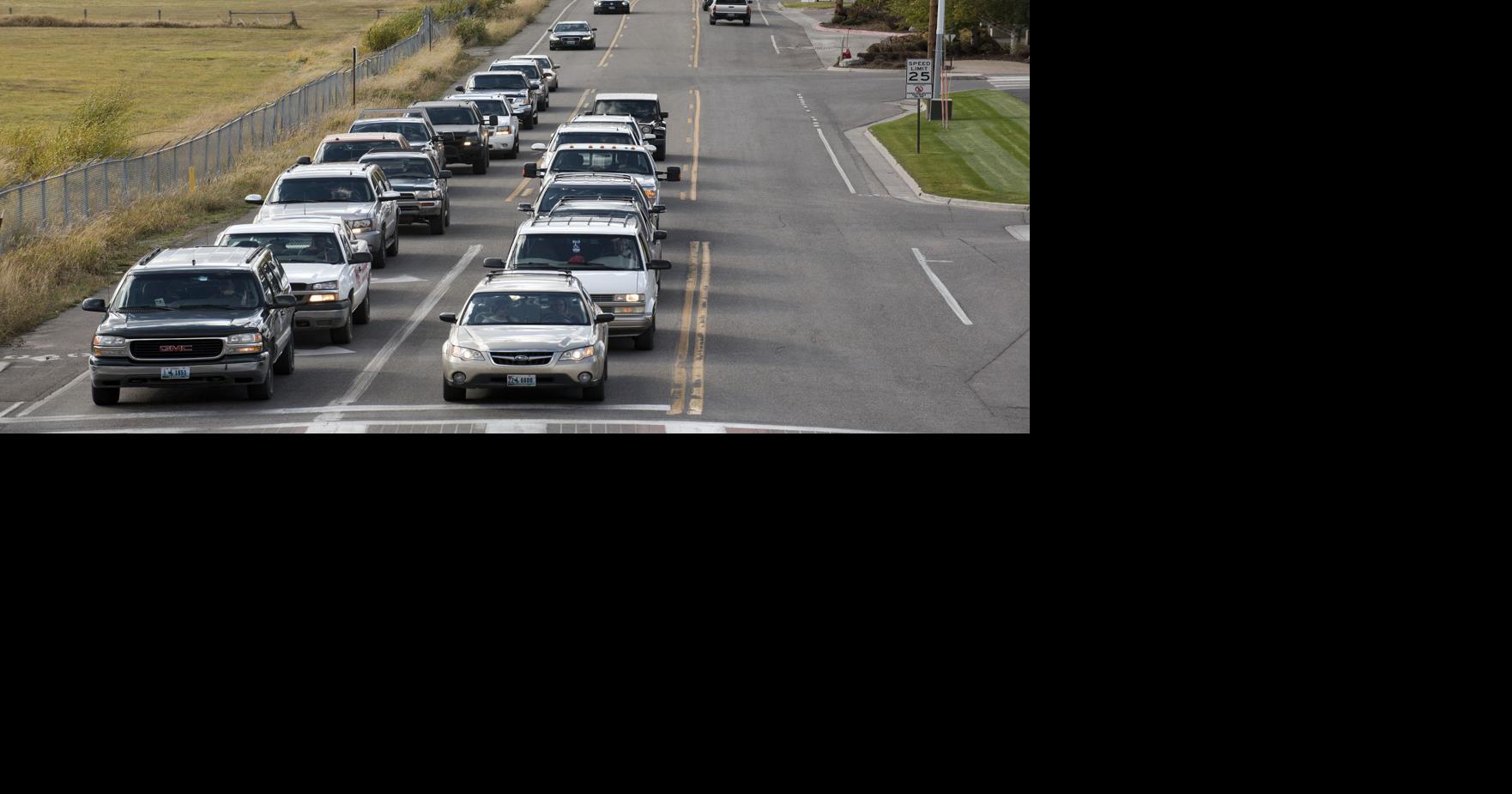 Gridlock is the rule for school rush hours | Schools | jhnewsandguide.com