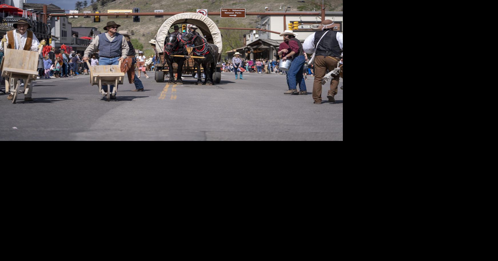 Sun shines on Best of the West as parade expands participation ...
