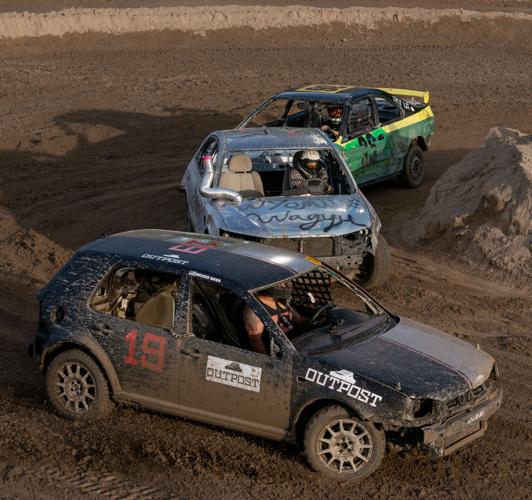 GALLERY: The 2025 Figure 8 Races | Multimedia | jhnewsandguide.com