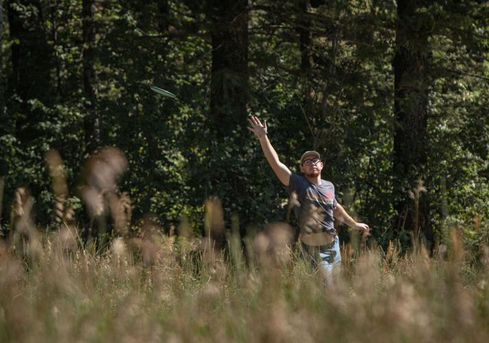 Teton Toss: Aka 'guys and discs' | Sports Features | jhnewsandguide.com