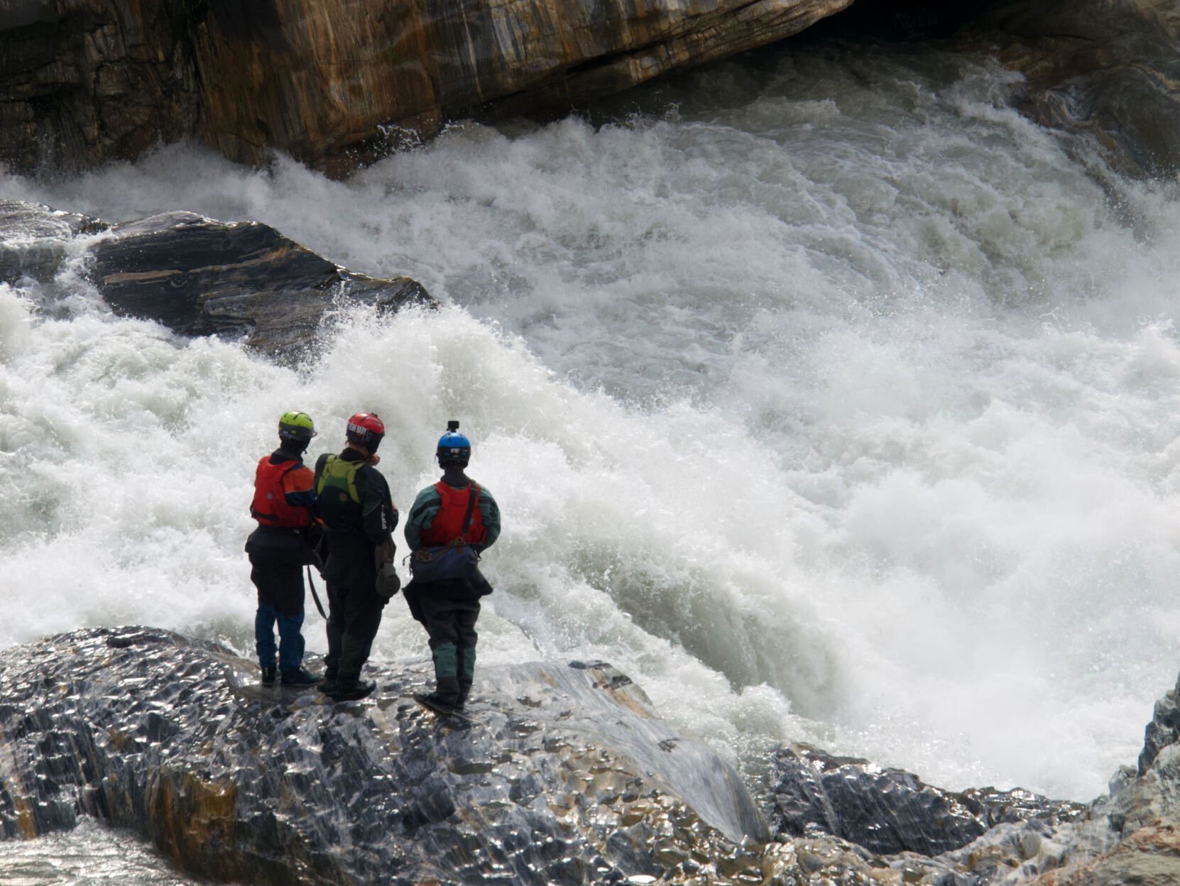 Kayakers premier film about Pakistan trip | Local | jhnewsandguide.com