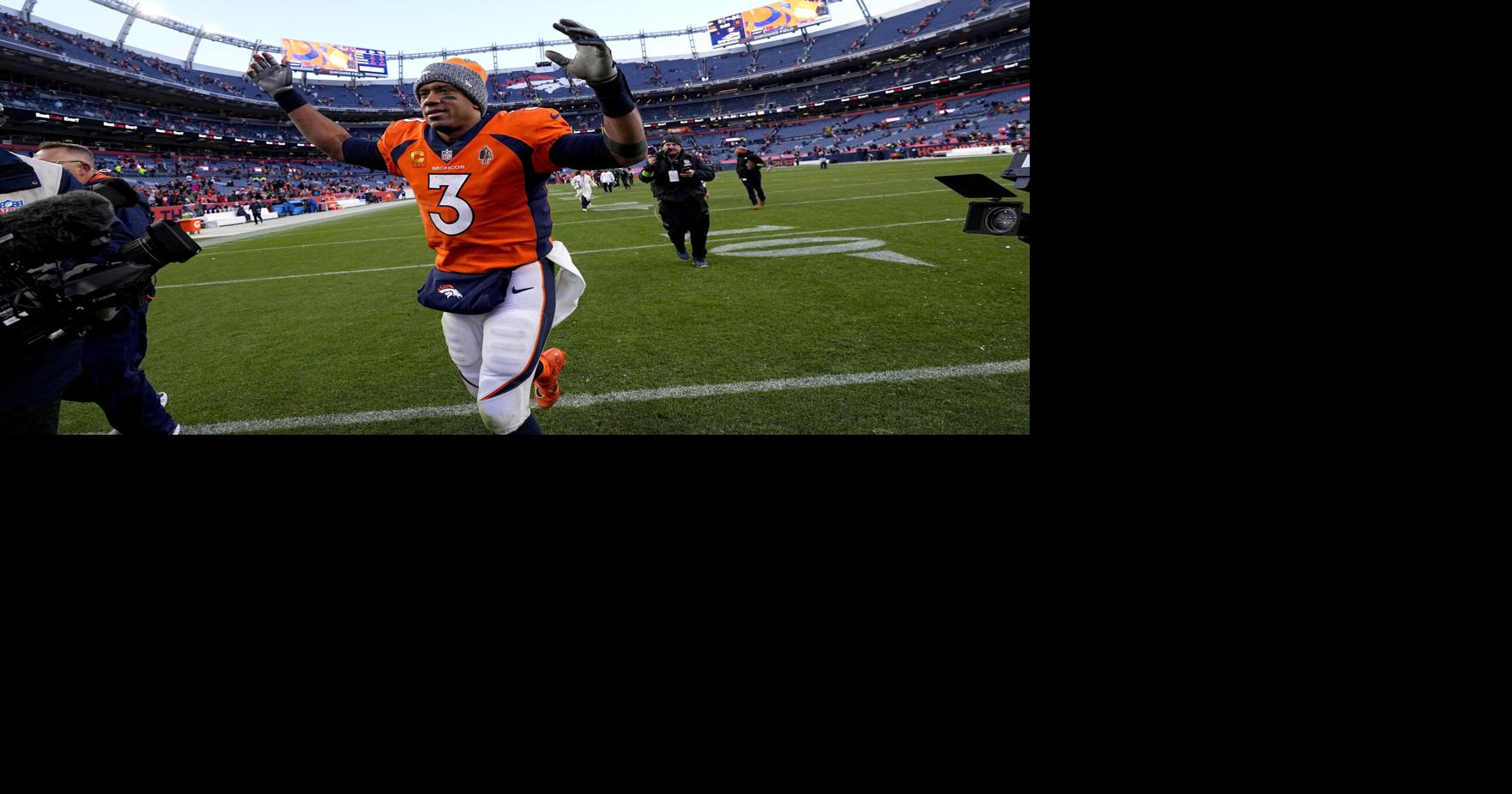 Wilson, Simmons lead Denver Broncos to first win over Chiefs since 2015 ...