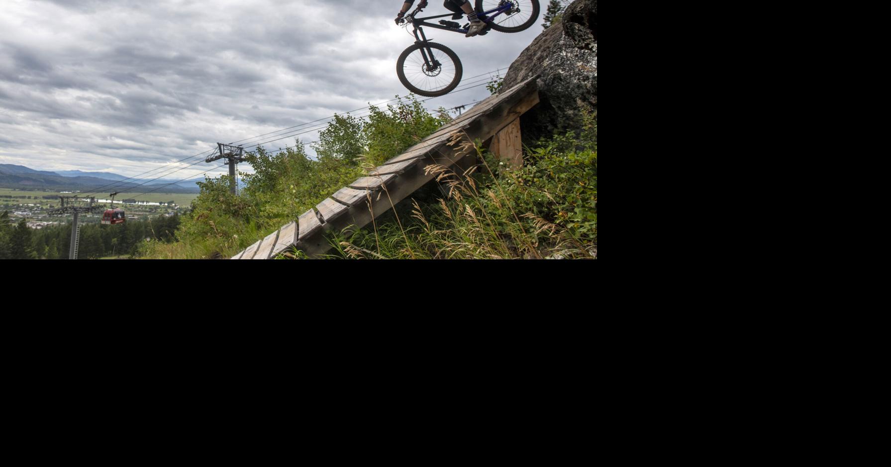 Downhill riders race Rendezvous | Sports Features | jhnewsandguide.com
