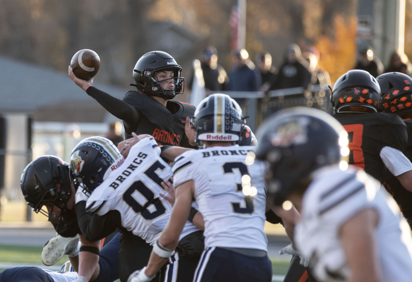Broncs near playoffs with Evanston win | High School Sports ...
