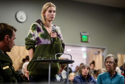 Jacksonites pack library to fight Kelly parcel auction | This Just In ...