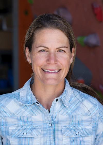 Stephanie Thomas retires from TCSAR foundation | Local | jhnewsandguide.com