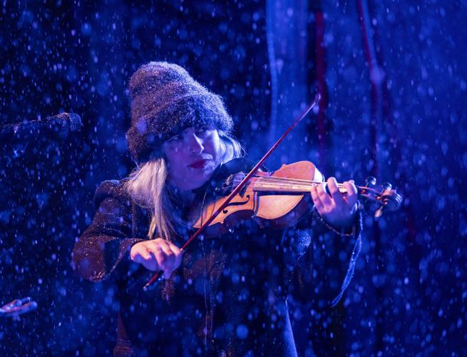 Rendezvous Fest draws crowds through rain, sleet or snow | The Hole ...