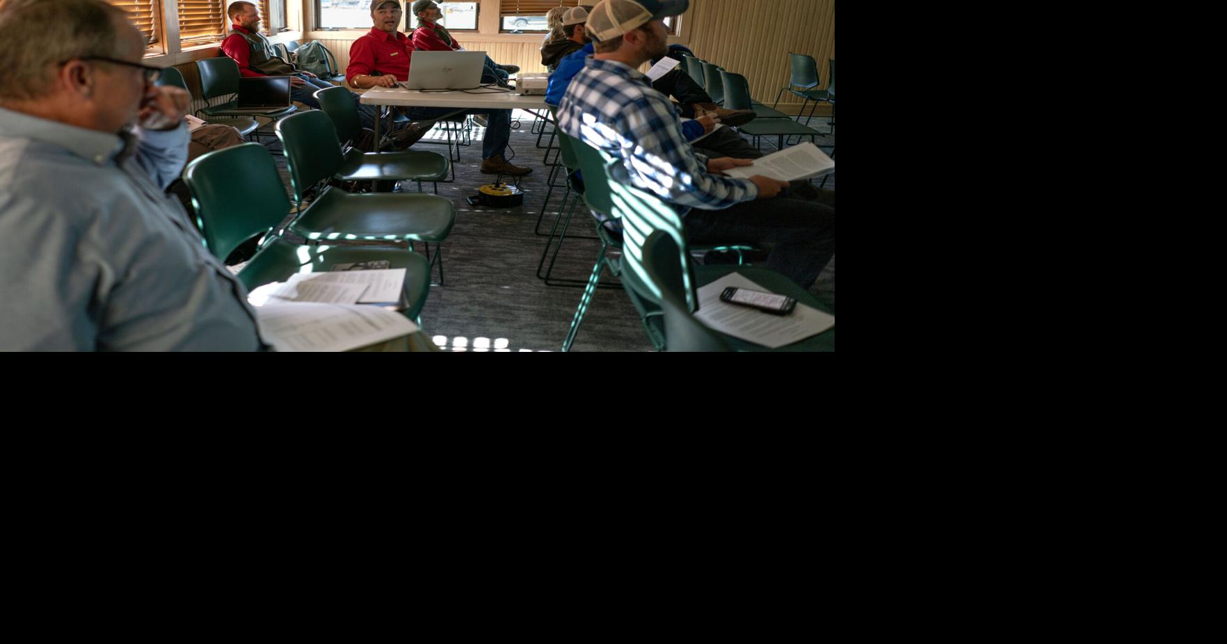 Even as attendance plummets, outfitters, wildlife advocates spar over ...