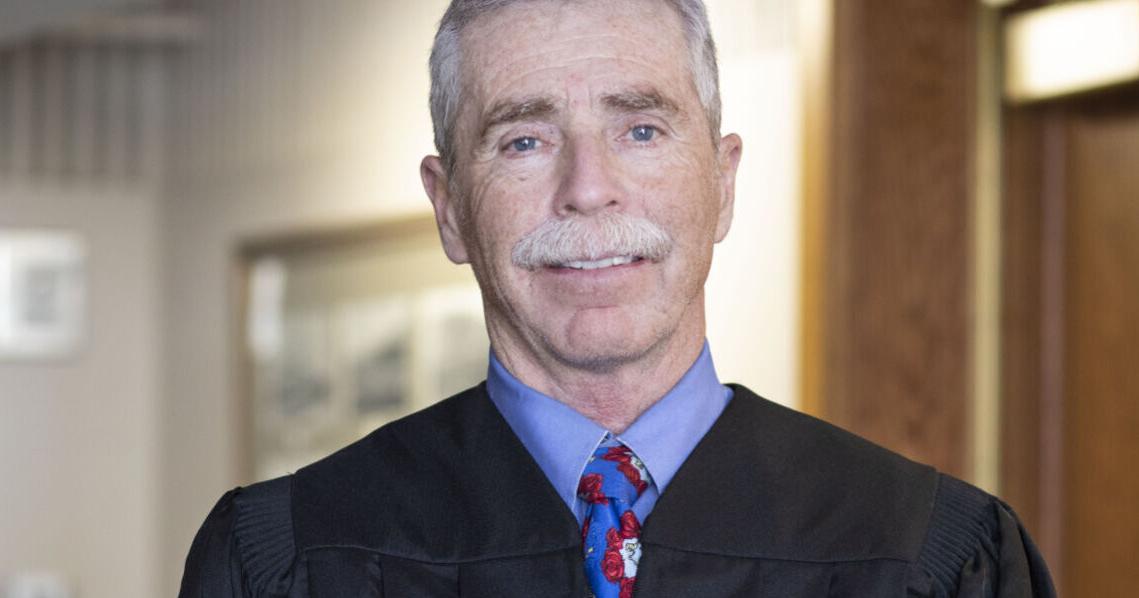 Judge Leigh steps into familiar shoes in municipal court | Cops ...