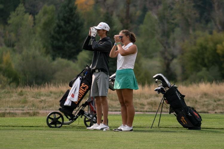 Golfers tune up ahead of regional tourney | High School Sports ...
