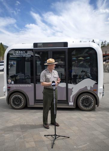 All aboard Olli: Autonomous shuttles debut in Yellowstone | The Hole ...