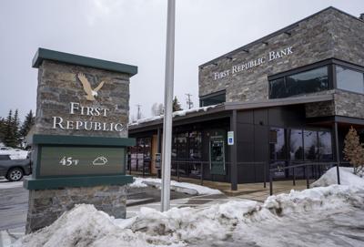 Feds seize First Republic Bank, sell early Monday | The Hole Scroll ...