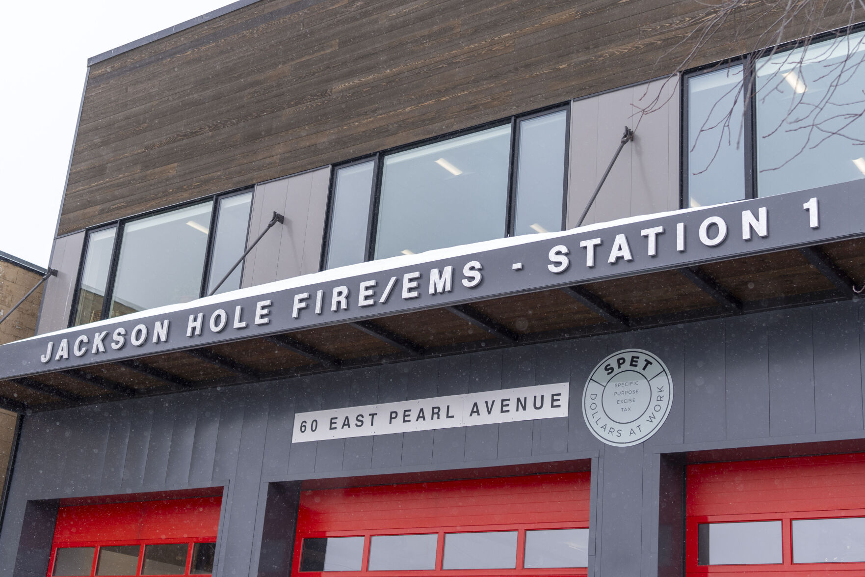 Aiming to identify wildfires early, Jackson Hole Fire/EMS buys three AI ...