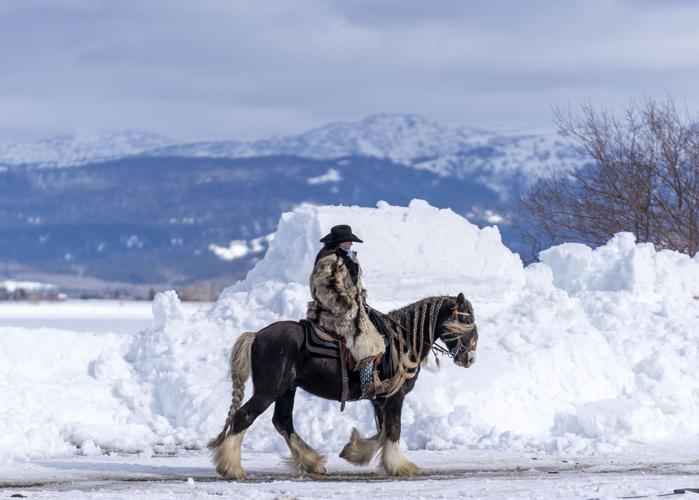 Giddy up! Skijoring event in Driggs brings out hundreds to watch horse ...