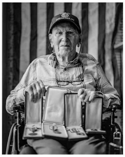 Miles, 106, was fighter pilot, set paragliding records | Obituaries ...