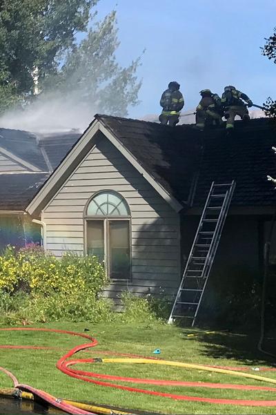 Neighbors chip in to hose down house fire Sunday | Local ...