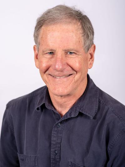 Jonathan Schechter | Primary | jhnewsandguide.com