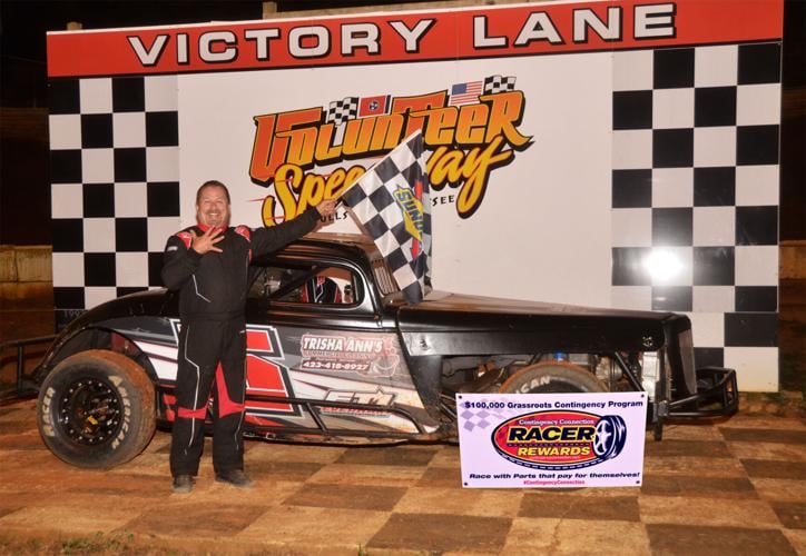 Mays takes two at Volunteer's Fan Appreciation Weekend | Sports ...