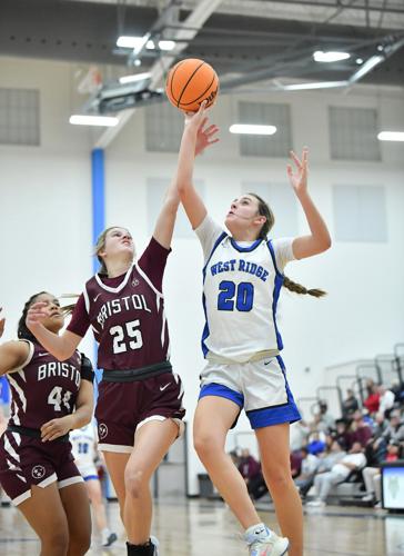 Roundup: West Ridge,Tennessee High split close contests | High School ...