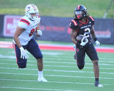 Cross, Raynor power Red Wolves in 31-7 victory | Sports | jonesborosun.com