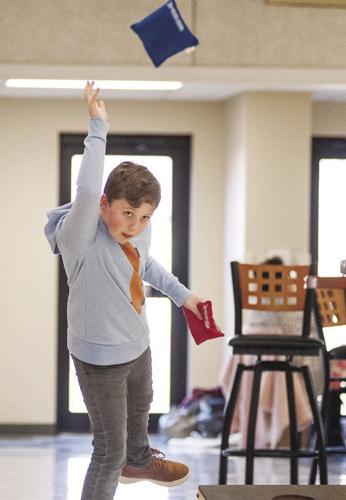 Toss it over | Local News | jonesborosun.com