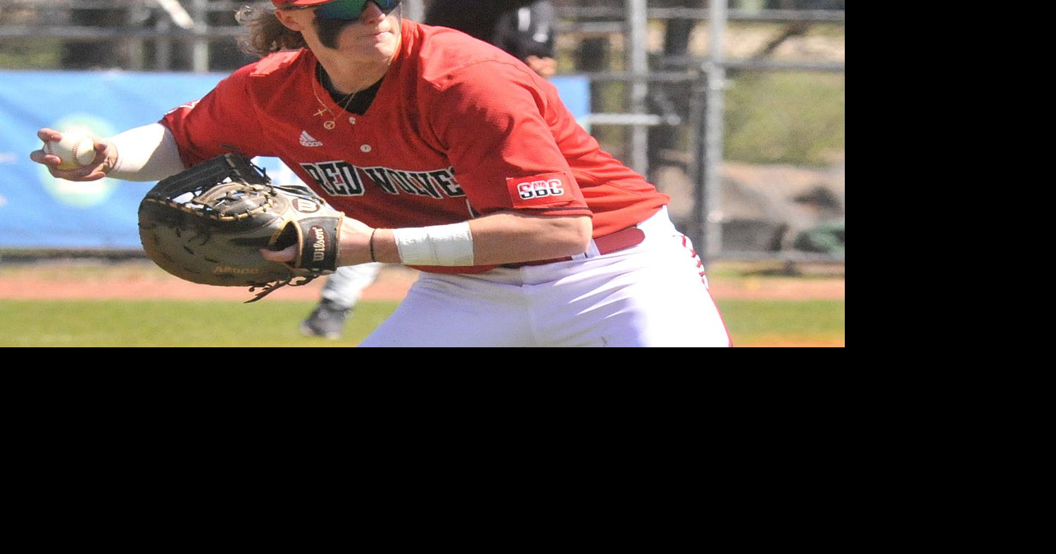 Newcomers fill key roles for baseball Red Wolves | Sports ...